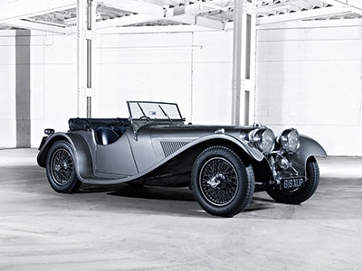 NEW JAGUAR XE: ENHANCED EXTERIOR, ALL-NEW LUXURIOUS INTERIOR AND ...