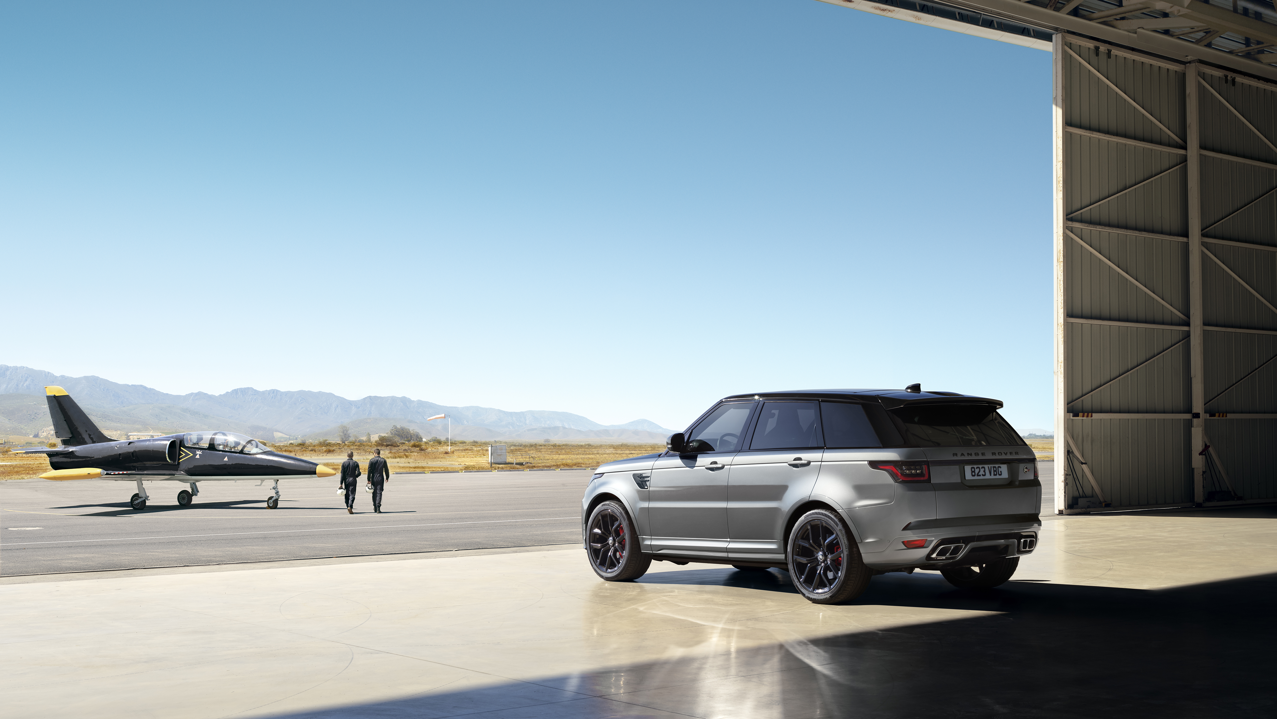 RANGE ROVER SPORT SVR CARBON EDITION Land Rover Media Newsroom