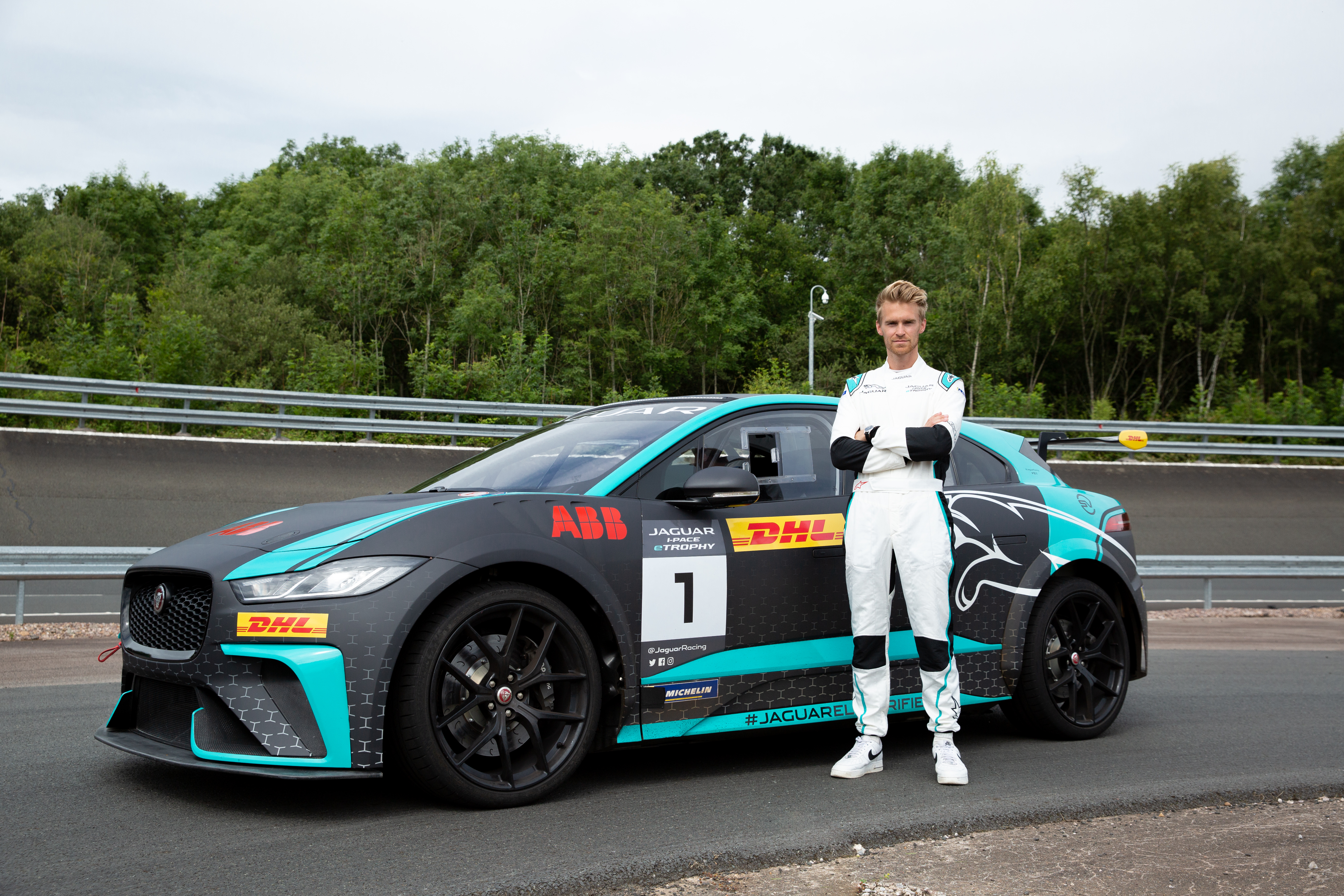 Jaguar verkundet die VIP Gastfahrer fur die Saisonfortsetzung der I PACE eTROPHY in Berlin Jaguar Racing Media Newsroom