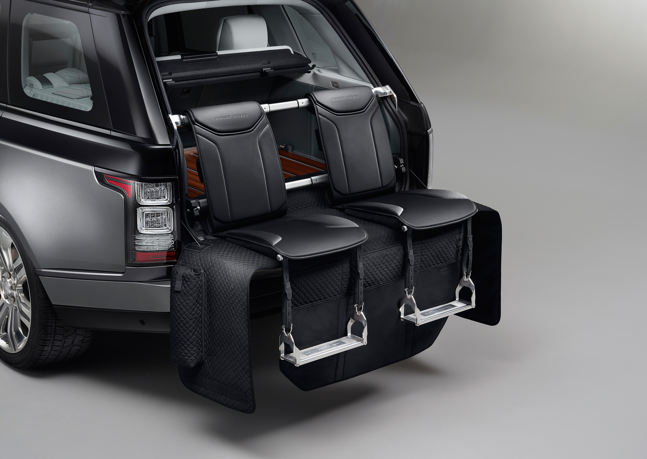 Range rover autobiography sv store