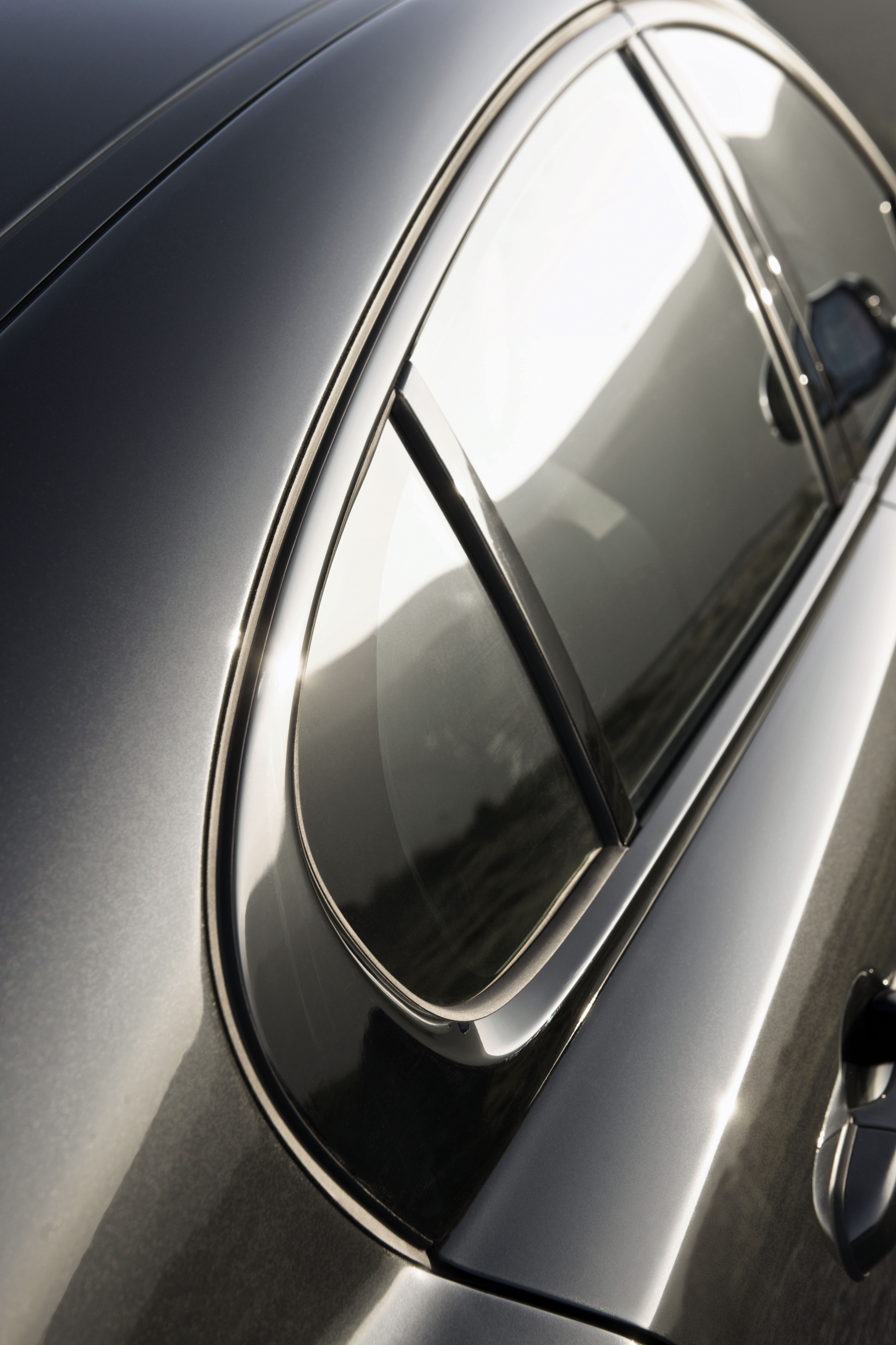 Black Pack delivers bold new look for Jaguar XF Jaguar 2024 Media Newsroom