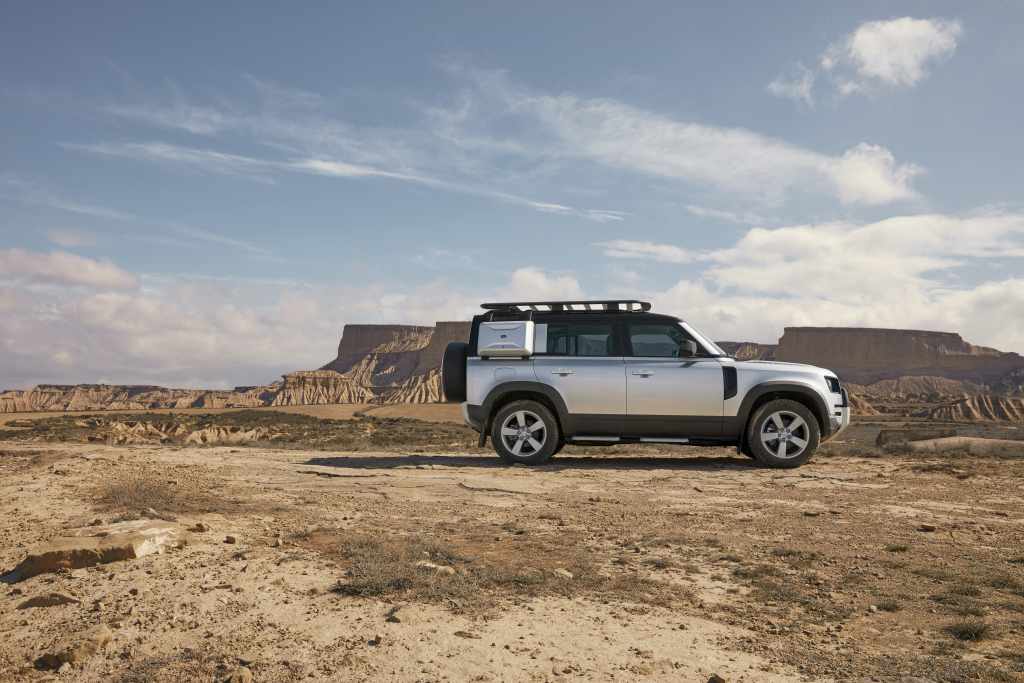 THE NEW DEFENDER 110: OFF-ROAD CAPABILITY | JLR Media Newsroom