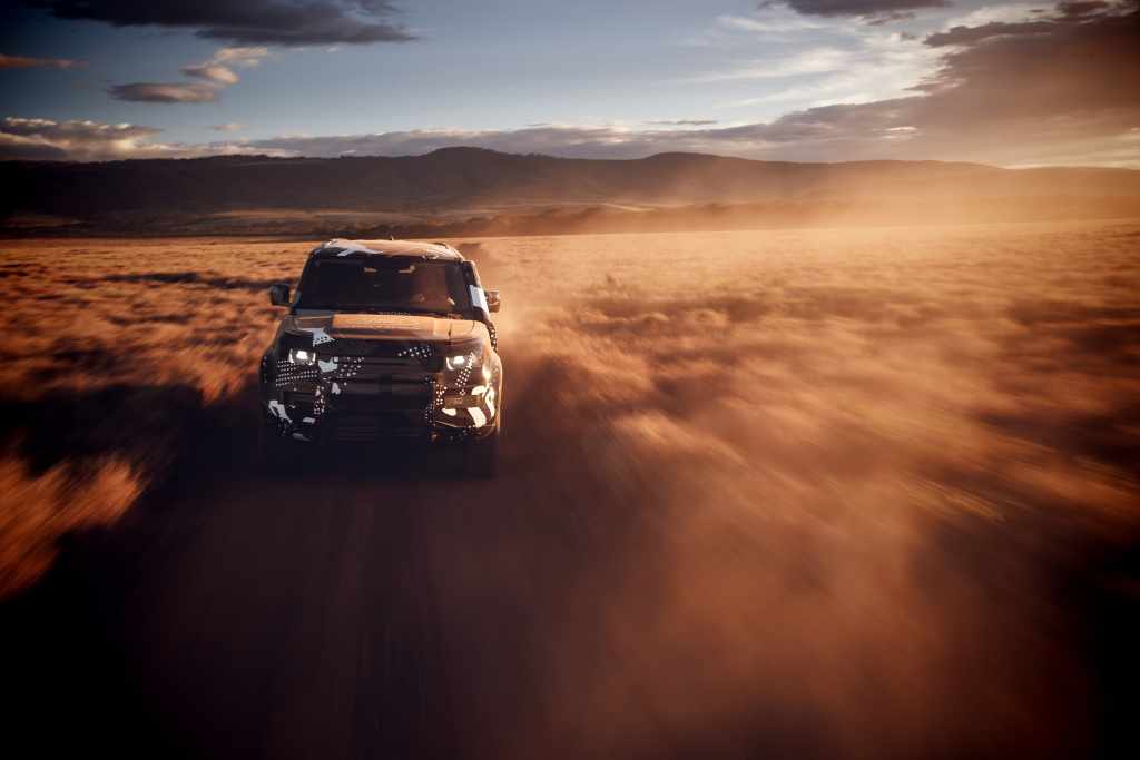 NUOVA LAND ROVER DEFENDER: LA DEFENDER DEL VENTUNESIMO SECOLO | Land ...