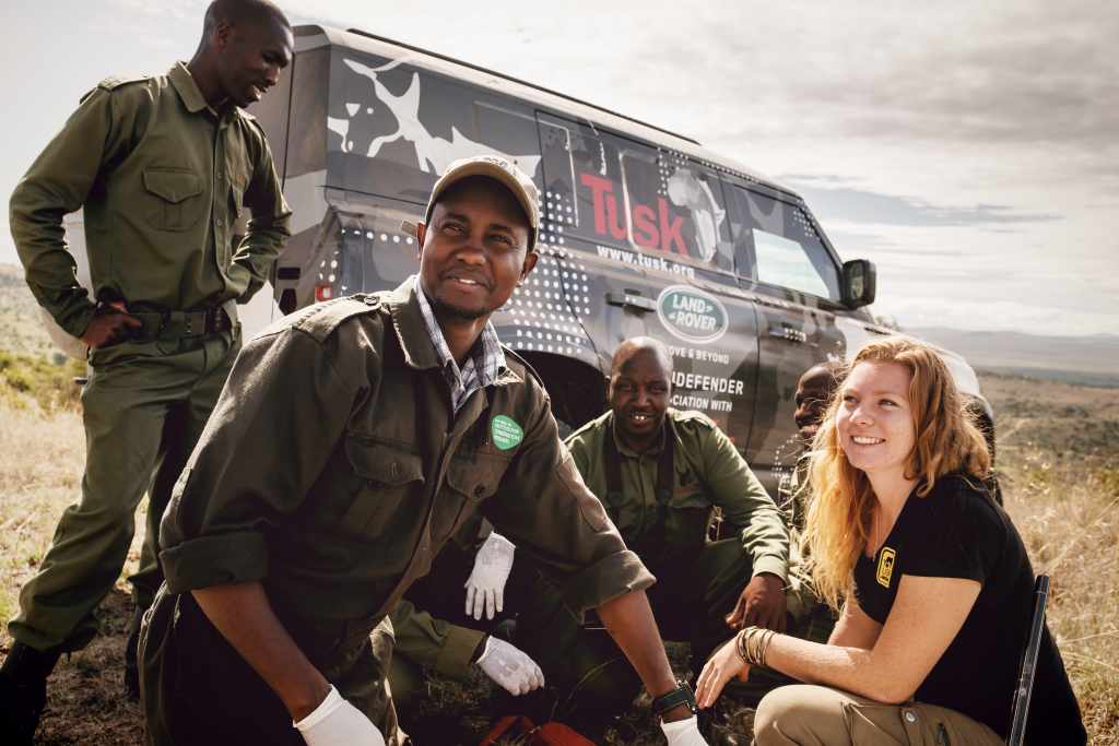 NUOVA LAND ROVER DEFENDER: LA DEFENDER DEL VENTUNESIMO SECOLO | Land ...