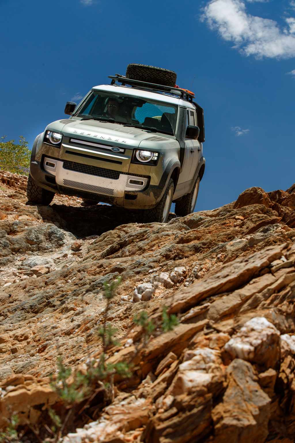 THE NEW DEFENDER IN NAMIBIA | Land Rover Media Newsroom