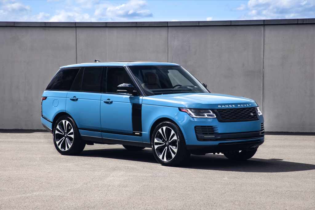 NEW 48V MILD HYBRID DIESEL JOINS PLUG-IN ELECTRIC RANGE ROVER | Land ...