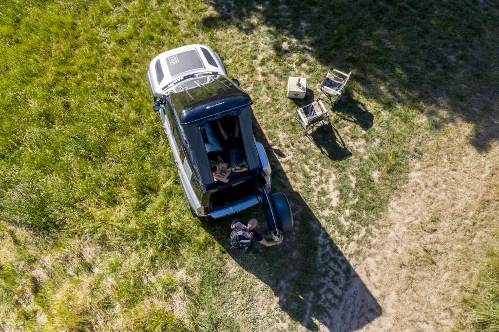 LAND ROVER AND AUTOHOME CREATE RUGGED ROOF TENT FOR NEW DEFENDER | Land ...