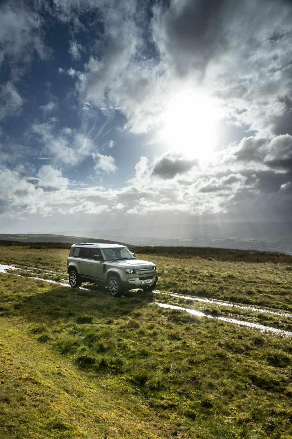 Land Rover Defender 110 PHEV - Images | JLR Media Newsroom