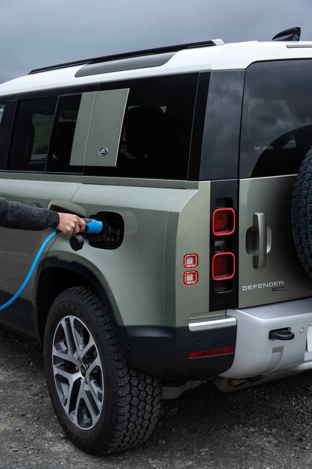 Land Rover Defender 110 PHEV - Images | JLR Media Newsroom