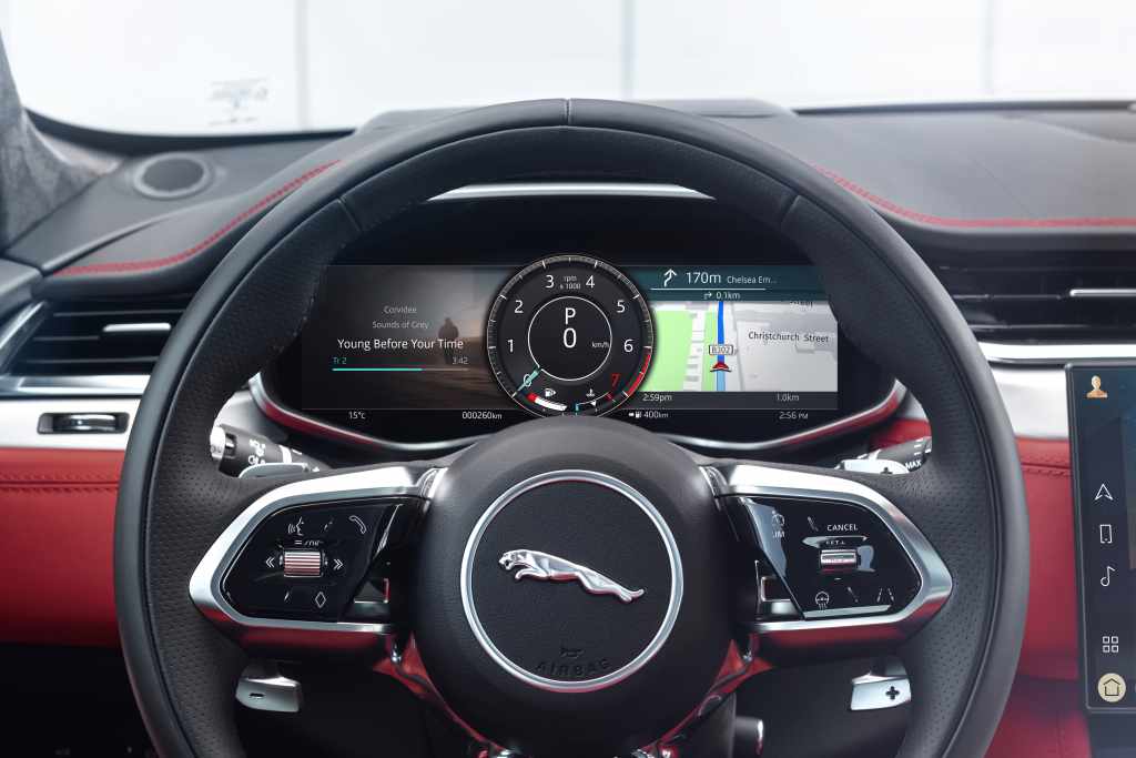 NEW JAGUAR F-PACE – INTERIOR IMAGES | JLR Media Newsroom