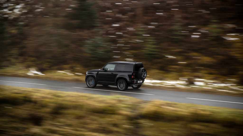 THE POWER OF CHOICE: POTENT NEW DEFENDER V8 AND EXCLUSIVE SPECIAL ...