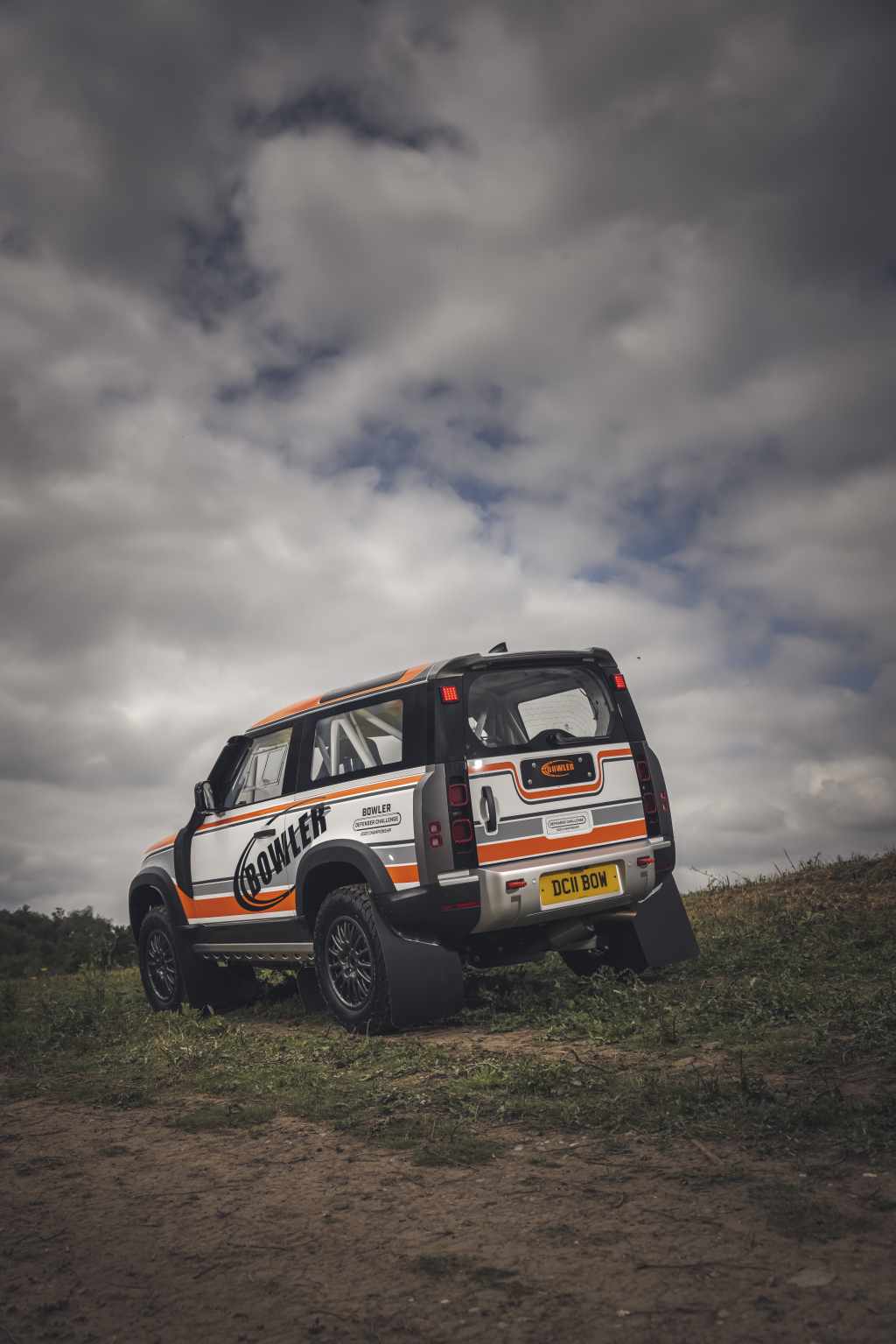 BOWLER DEFENDER CHALLENGE VEHICLE - STATIC IMAGES | JLR Media Newsroom