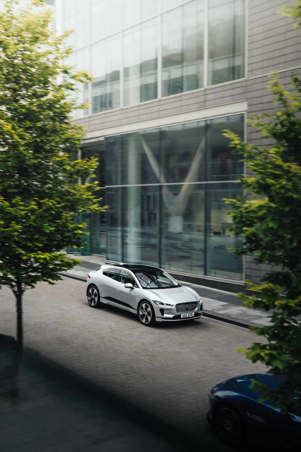 22MY I-PACE – INDUS SILVER | Jaguar 2024 Media Newsroom