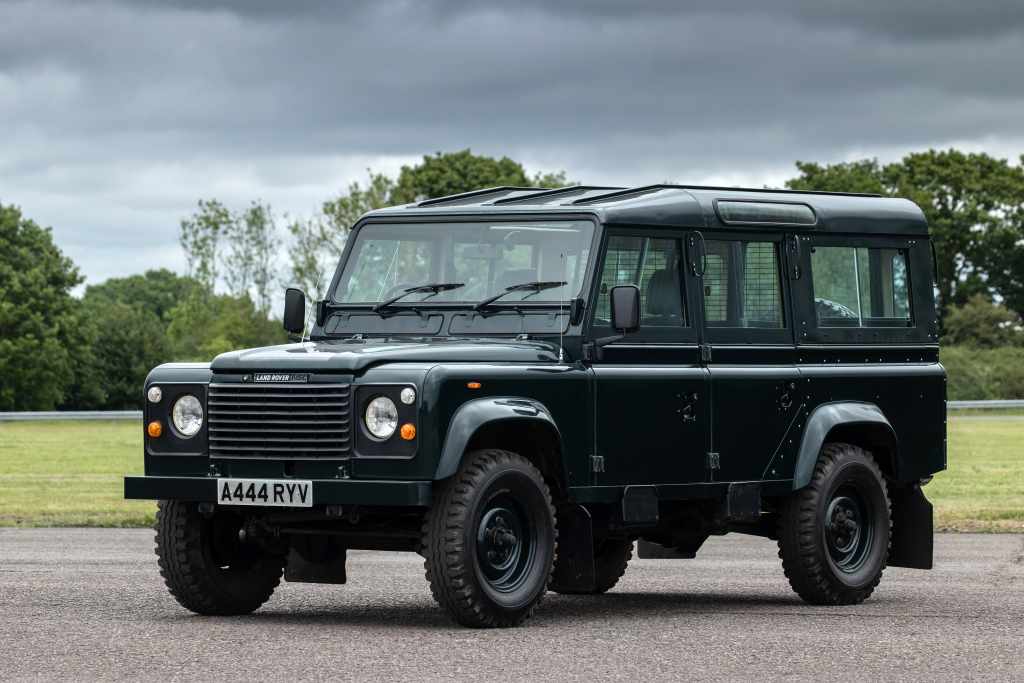 JAGUAR LAND ROVER CELEBRATES THE QUEEN’S PLATINUM JUBILEE | Land Rover ...