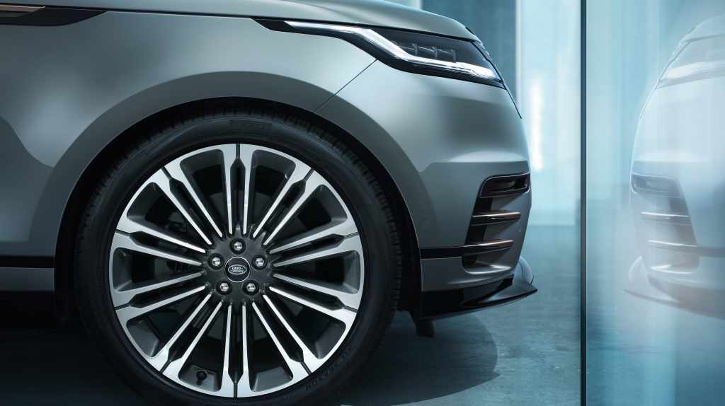 ENHANCED RANGE ROVER VELAR: SOPHISTICATED ELEGANCE AND EXQUISITE ...