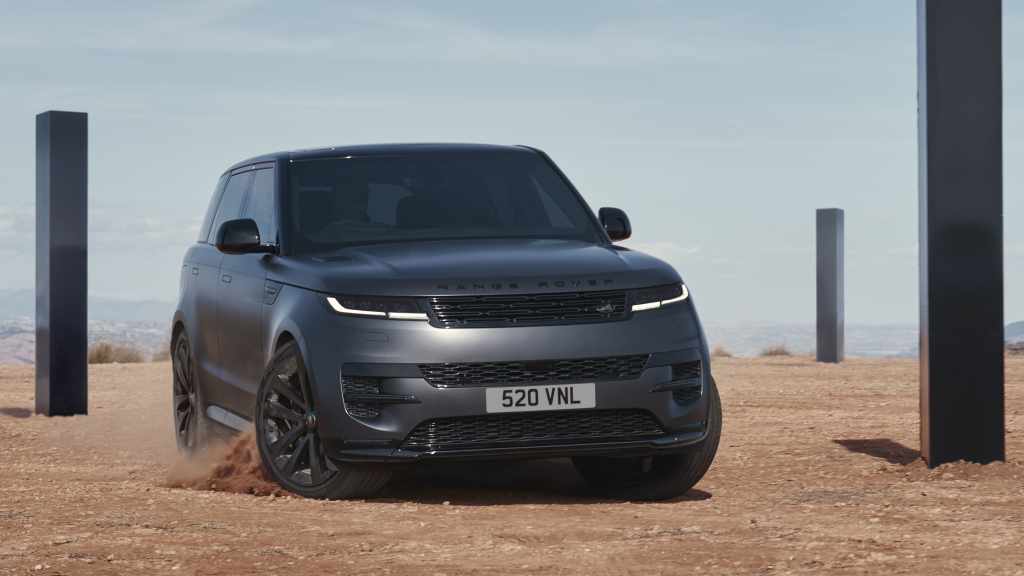 DUNKEL, DRAMATISCH UND ATEMBERAUBEND DYNAMISCH: DER RANGE ROVER SPORT ...