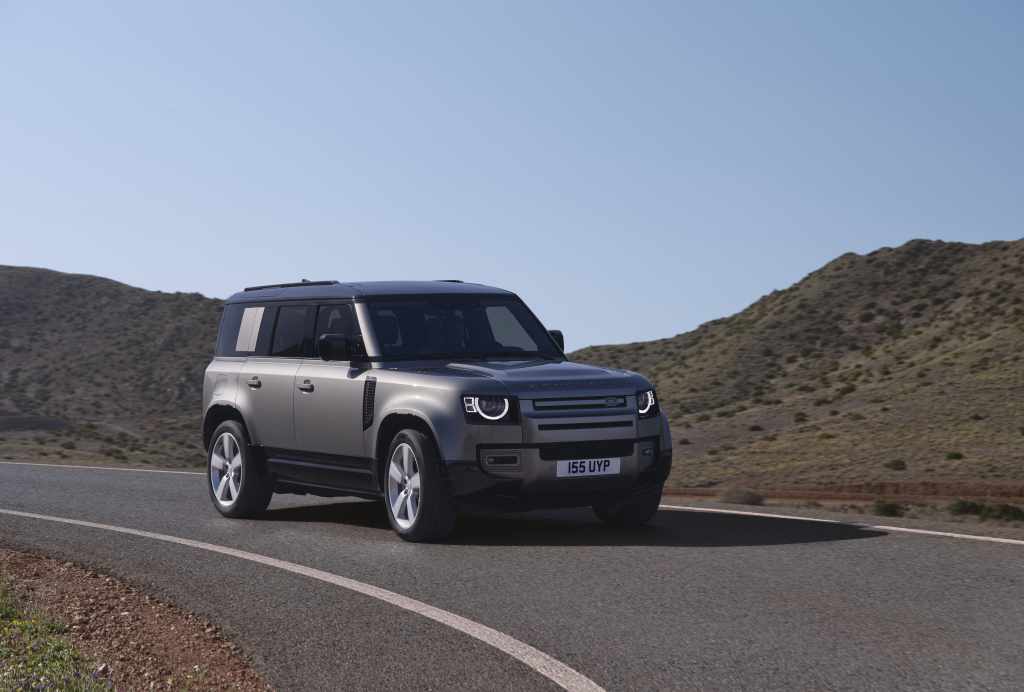 DEFENDER TAKES LUXURY ADVENTURE TO NEW HEIGHTS WITH GREATER CHOICE AND ...
