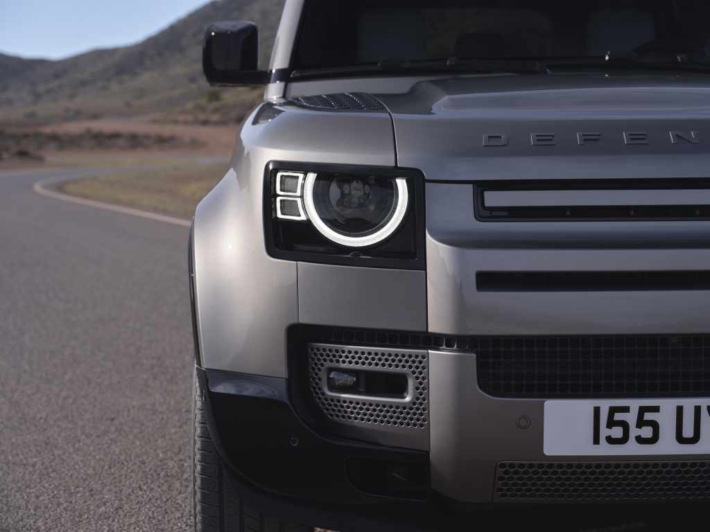 DEFENDER 110 EXTERIOR - IMAGES | Land Rover Media Newsroom