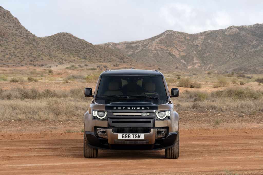 DEFENDER 130 EXTERIOR - IMAGES | Land Rover Media Newsroom