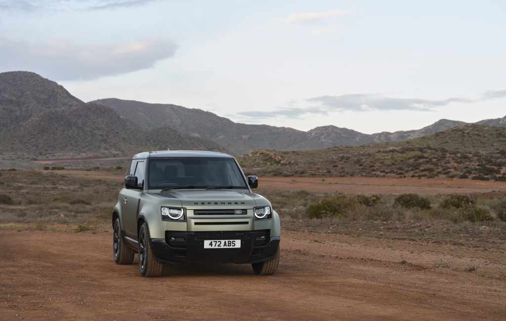 DEFENDER TAKES LUXURY ADVENTURE TO NEW HEIGHTS WITH GREATER CHOICE AND ...