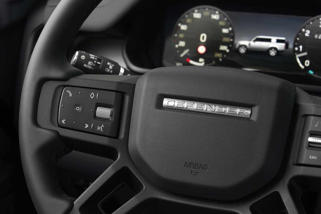 DEFENDER 130 V8 INTERIOR WITH CAPTAIN CHAIRS - IMAGES | Land Rover ...