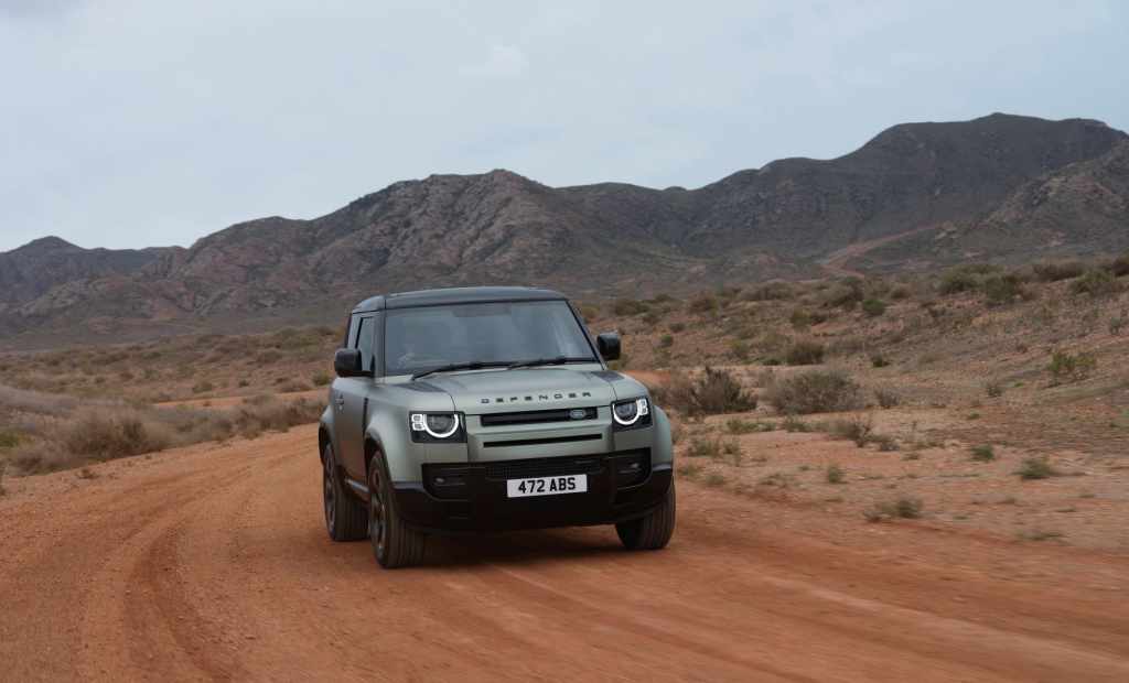 MODEL YEAR 2025 DEFENDER TAKES LUXURY ADVENTURE TO NEW HEIGHTS | Land ...