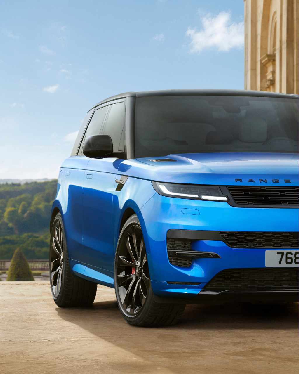 RANGE ROVER SPORT FORMS A POWERFUL ON-SCREEN PARTNERSHIP WITH THEO ...