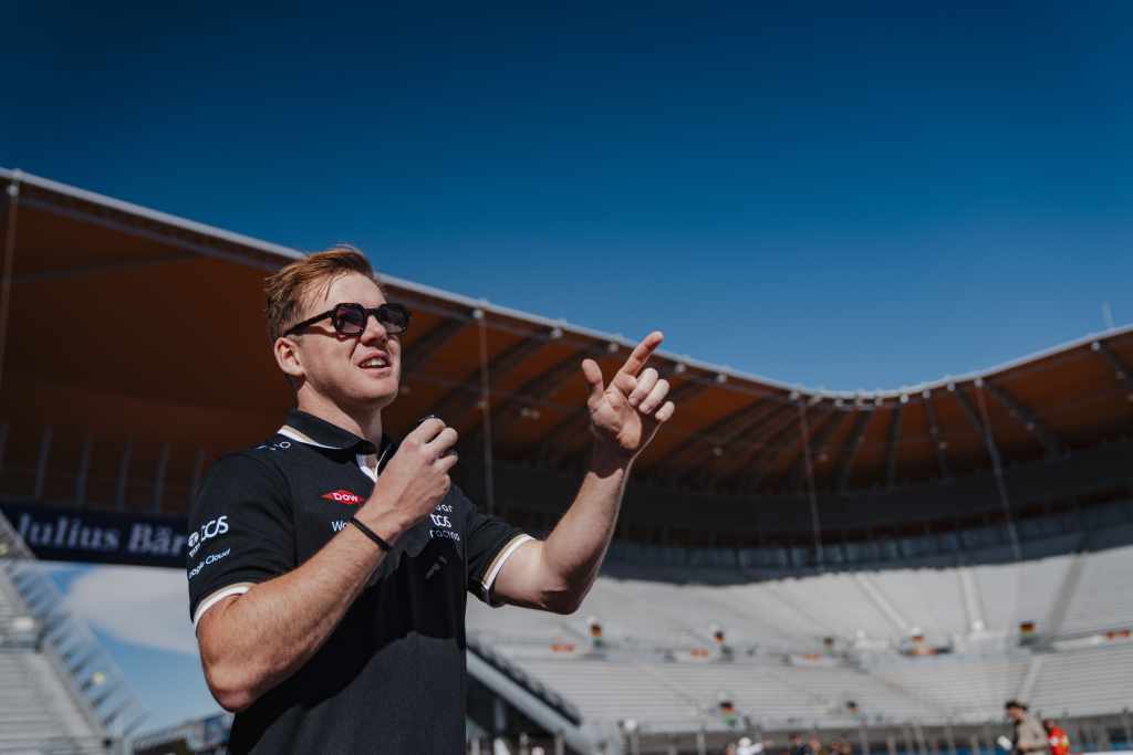 JAGUAR TCS RACING RELEASE SUSTAINABLE TEAM KIT WITH REFLO FOR 2025 ...