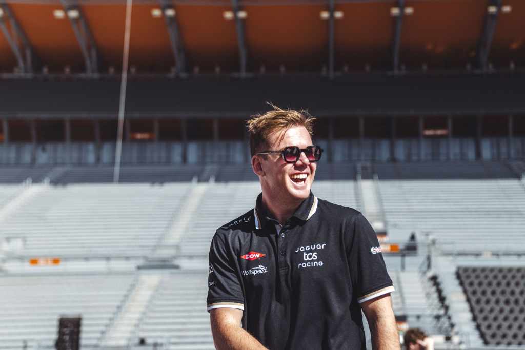 JAGUAR TCS RACING RELEASE SUSTAINABLE TEAM KIT WITH REFLO FOR 2025 ...