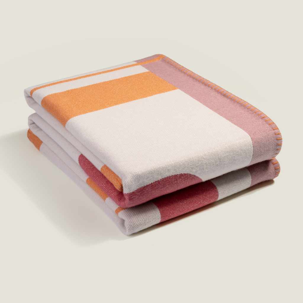 RANGE ROVER LAUNCHES ITS FIRST LIFESTYLE CAPSULE, THE LONDON COLLECTION ...