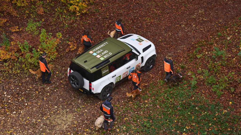 DEFENDER PLEDGES SUPPORT FOR LOCAL CONSERVATION AND HUMANITARIAN HEROES ...