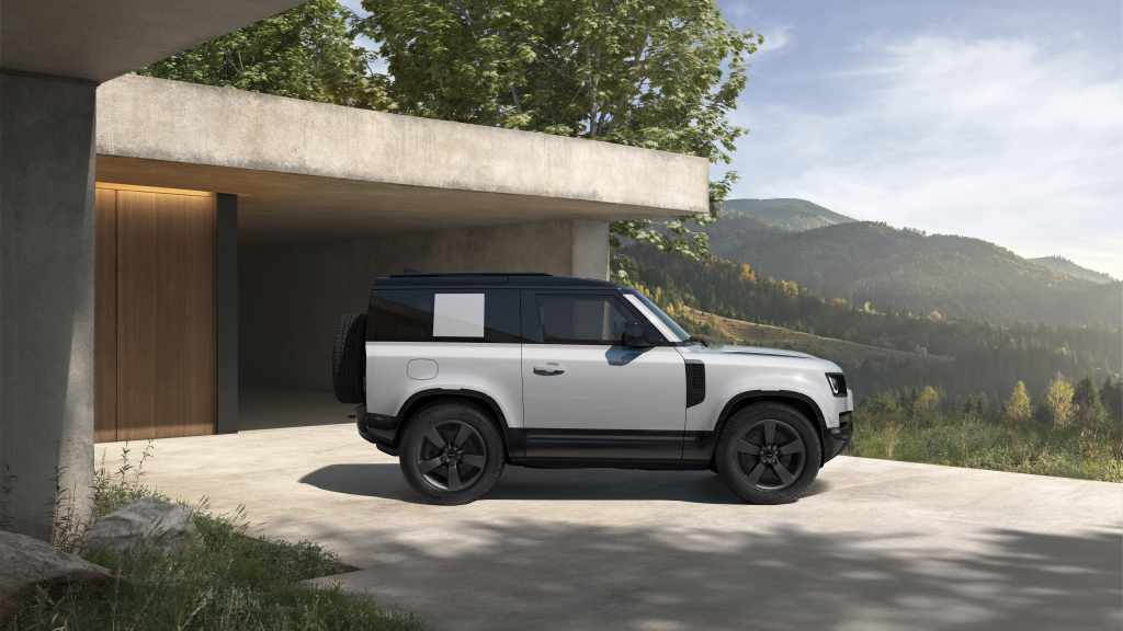 DEFENDER UPGRADED: THE UNSTOPPABLE 4X4 IS NOW EVEN MORE DISTINCTIVE AND ...