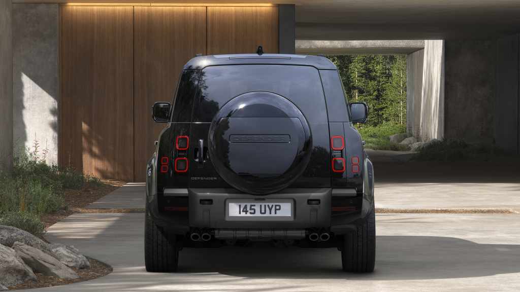 DEFENDER UPGRADED: THE UNSTOPPABLE 4X4 IS NOW EVEN MORE DISTINCTIVE AND ...