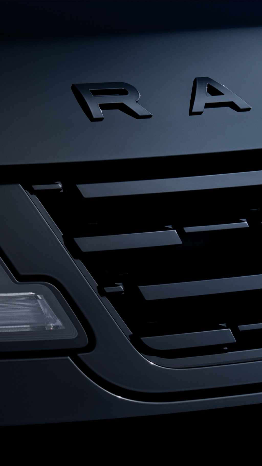 DIPPED IN BLACK: NEW RANGE ROVER SPORT SV BLACK GETS MONOCHROME ...