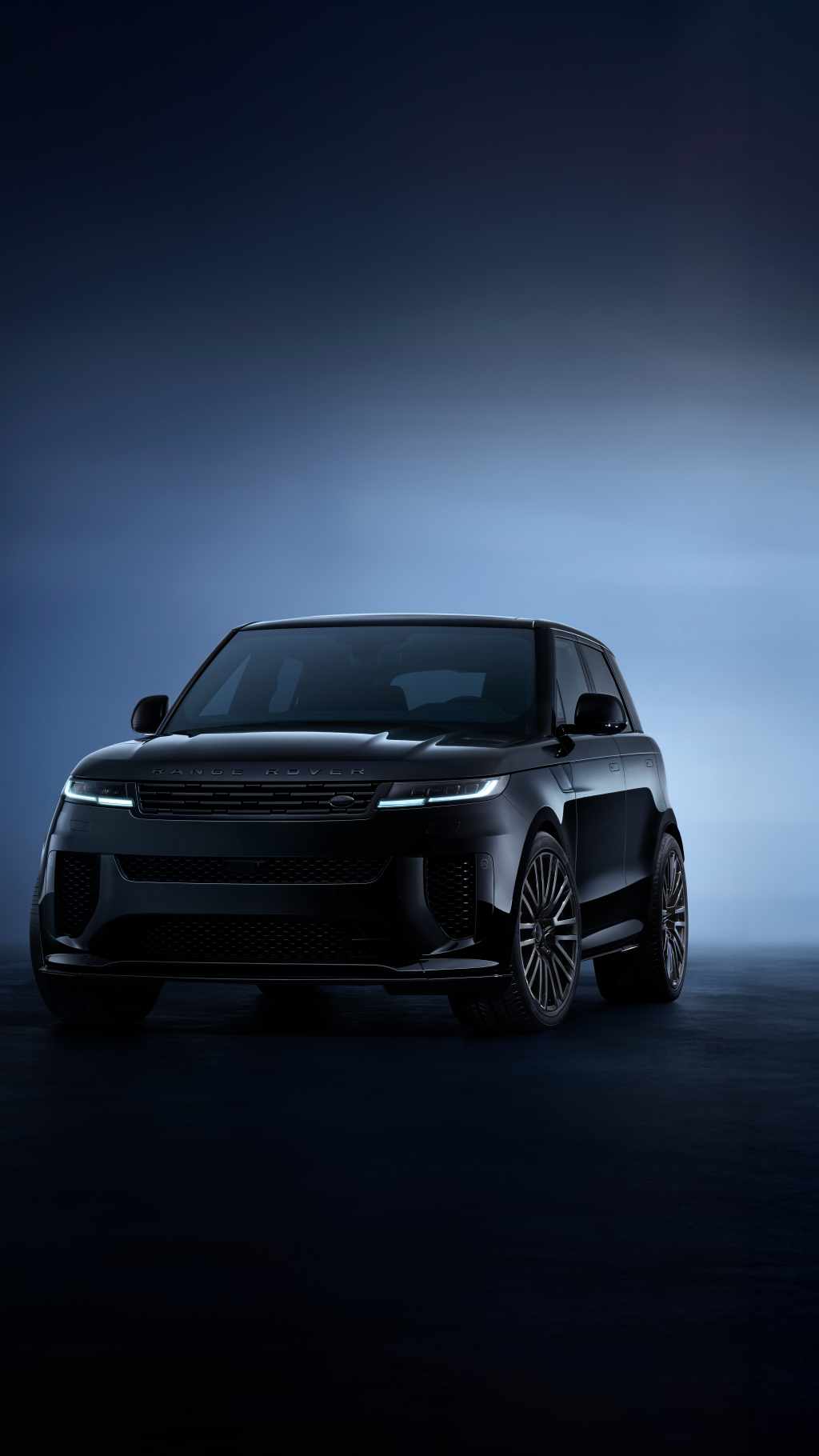 DIPPED IN BLACK: NEW RANGE ROVER SPORT SV BLACK GETS MONOCHROME ...