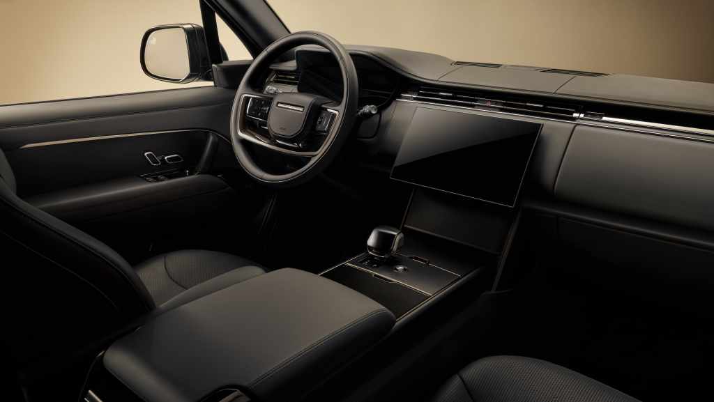 INTRODUCING RANGE ROVER SV BLACK: PIONEERING SENSORY AUDIO AND STRIKING ...