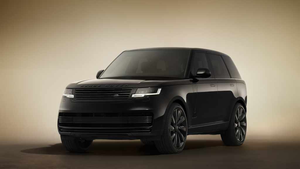 INTRODUCING RANGE ROVER SV BLACK: PIONEERING SENSORY AUDIO AND STRIKING ...