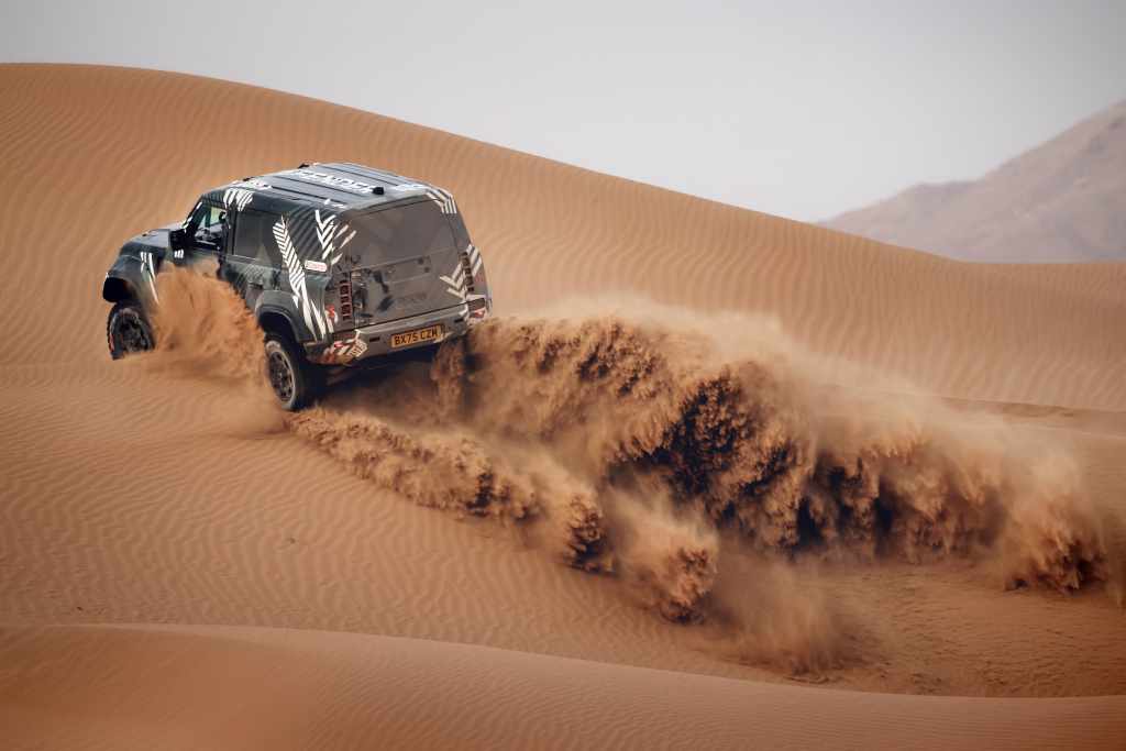 DEFENDER RALLY COMPLETES GRUELLING SAHARAN TEST OF FIRST COMPETITION ...