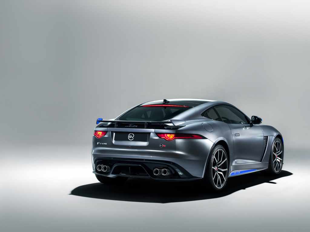NEW GRAPHIC PACK ADDS VISUAL MUSCLE TO 575PS JAGUAR F-TYPE SVR SUPERCAR ...