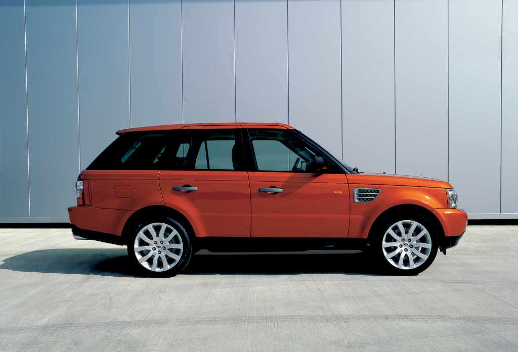 THE RANGE ROVER SPORT FIRST VIEW Land Rover Media Newsroom
