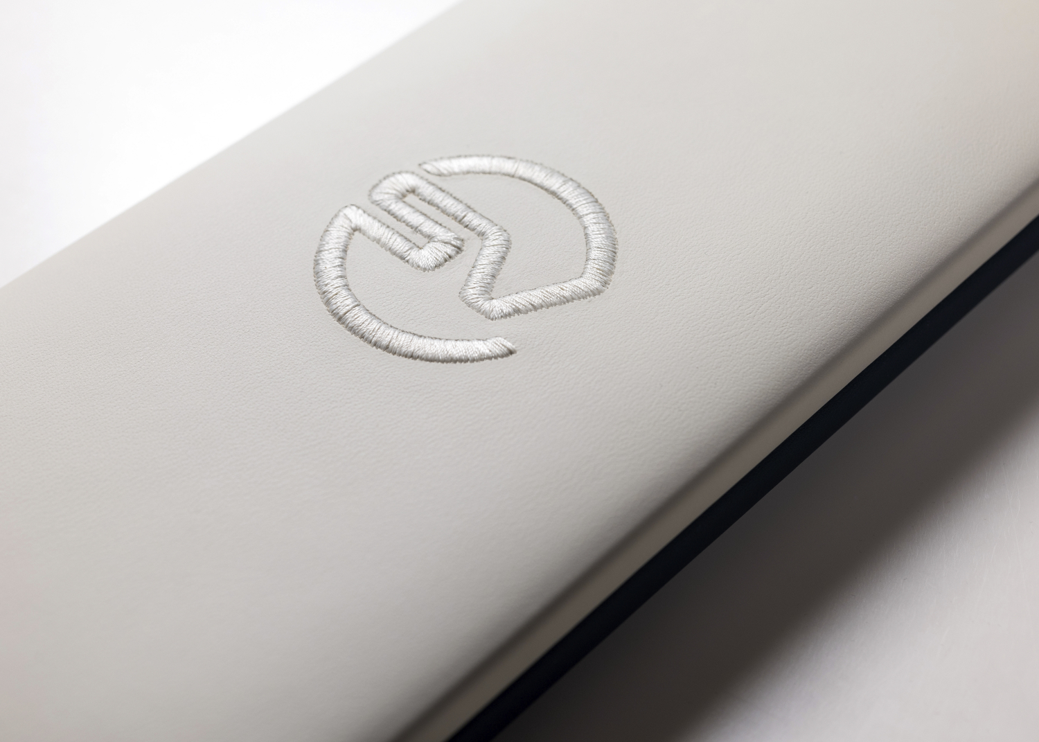 RANGE ROVER OFFERS NEW SV BESPOKE SERVICE FOR GREATER PERSONALISED ...