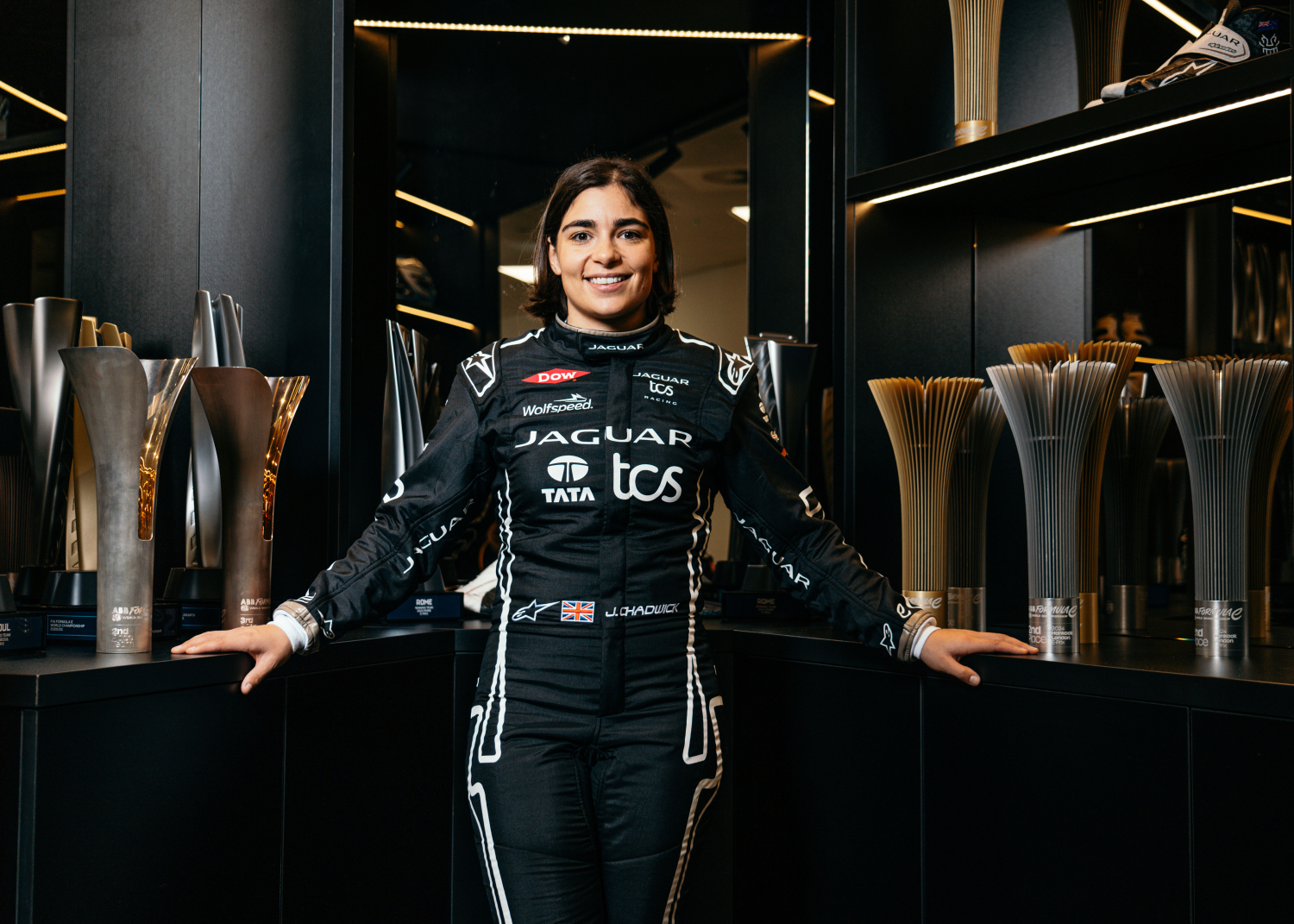 JAMIE CHADWICK AND LILOU WADOUX TO DRIVE FOR JAGUAR TCS RACING IN WOMEN ...