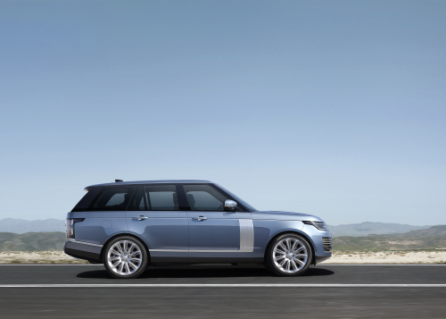 2021 Range Rover - EUROPEAN MODEL SHOWN | Land Rover Media Newsroom