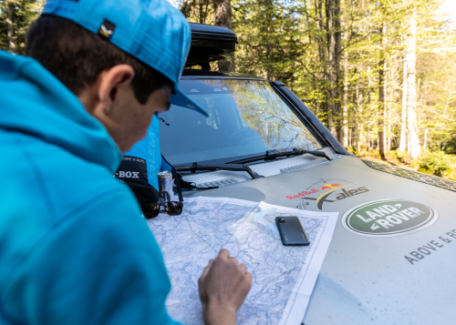 LAND ROVER DEFENDER SUPPORTS THE WORLD’S TOUGHEST ADVENTURE RACE | Land ...