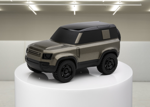OWN AN ICON: NEW LIMITED-EDITION LAND ROVER DEFENDER DESIGN MODEL ...