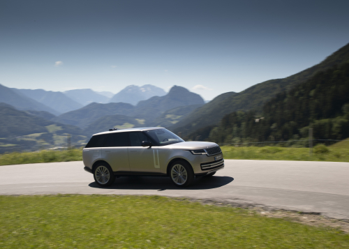 Der neue Range Rover - Batumi Gold/First Edition D350 | Land Rover ...