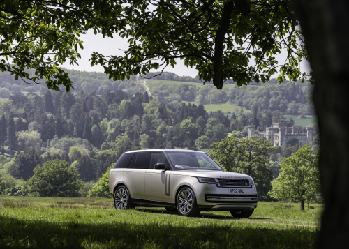 New Range Rover - Batumi Gold | Land Rover Media Newsroom
