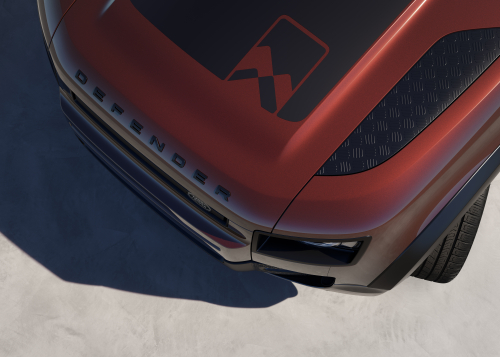 DEFENDER TAKES LUXURY ADVENTURE TO NEW HEIGHTS WITH GREATER CHOICE AND ...