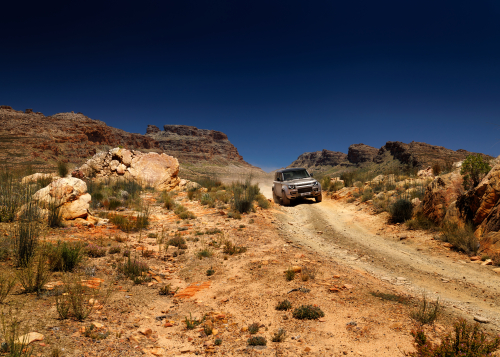 DEFENDER OCTA - PETRA COPPER | Land Rover Media Newsroom